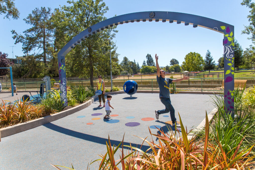Mitchell Park Magical Bridge Playground, Palo Alto - VERDE DESIGN ...